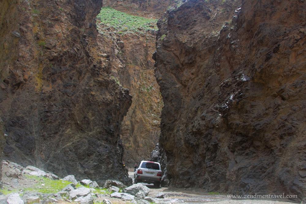 Dungenee Canyon | Steppe Mongolia - Travel to Mongolia | Local Agency ...
