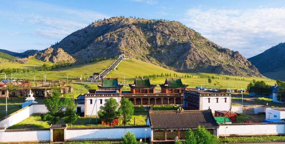 Tsetserleg City (Arkhangai) | Steppe Mongolia - Travel to Mongolia ...